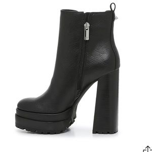Jennifer Lopez | Shoes | Jlo Platform Bootie | Poshmark